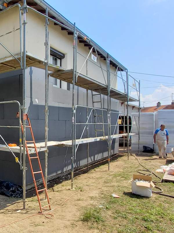 Isolation thermique par l'extérieur à Saint Vincent De Boisset | PCC ...